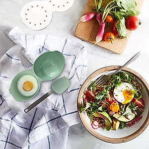 Microwave Egg Poacher, 2 Cavity Silicone Poached Egg Cooker with Lid and Handle for Microwave, Instant Pot and Stovetop, Egg Poacher Cups Kitchen Cooking Tools Dishwasher Safe Pack of 4 (Green)