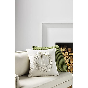 Mud Pie White Felted Wool Wreath Pillow, 18" x 18", 135 Count