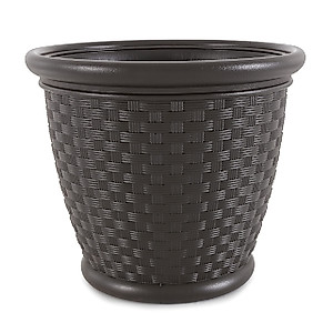 Suncast Sonora 18 Inch Lightweight Durable Plastic Wicker Decorative Flower Planter Pot for Yard, Garden, Indoor or Outdoor Use, Brown
