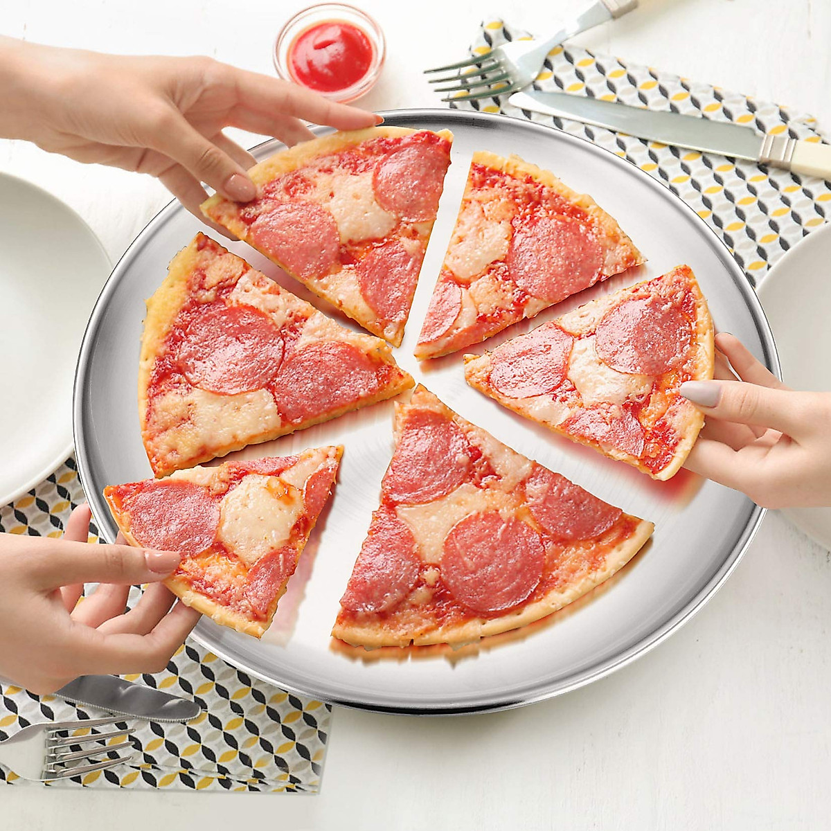 P&P CHEF 12 Inch Pizza Pan Set, 3 Pcs Stainless Steel Round Baking Pizza Pans Pizza Tray for Pizza, Pie, Cake, Cookie, Non-toxic & Healthy, Heavy Duty & Durable, Oven & Dishwasher Safe