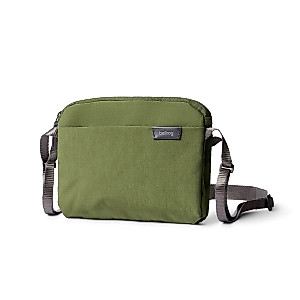 Bellroy City Pouch Plus - Ranger Green