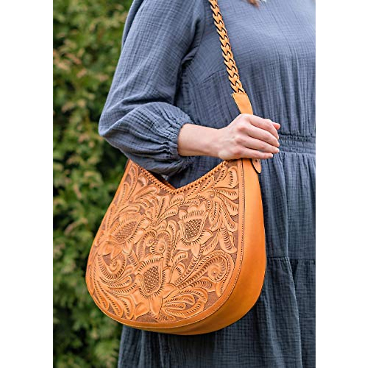 Mauzari Sonoma Women's Large Tooled Leather Hobo Handbag (Honey)
