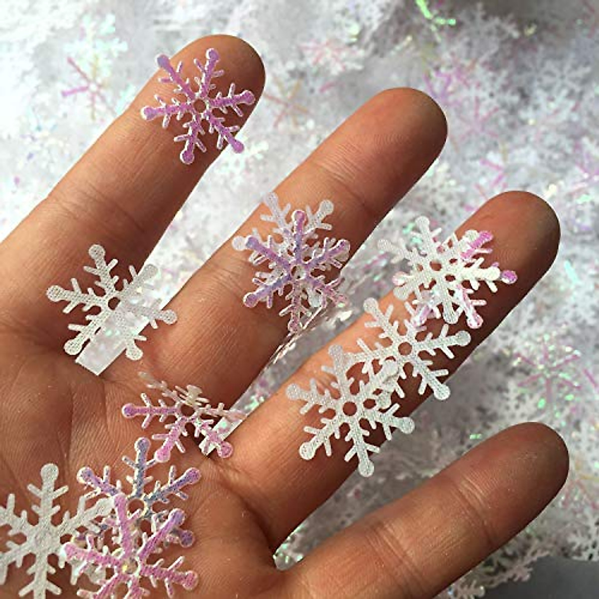 OuMuaMua 1200Pcs Snowflakes Confetti Decorations for Christmas, White and Blue Winter Confetti Snow Party Pack for Wedding Birthday Holiday Party Table Decorations Supplies