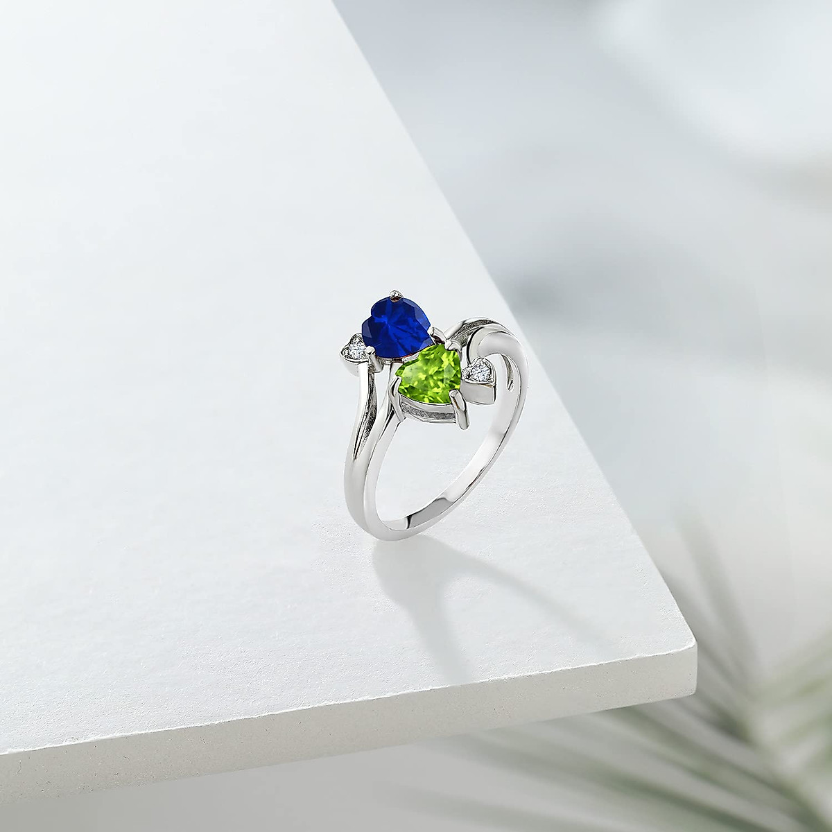 Gem Stone King 925 Sterling Silver Blue Created Sapphire Green Peridot Ring For Women (1.66 Cttw, Heart Shape 6MM, Gemstone September Birthstone, Available In Size 5, 6, 7, 8, 9)
