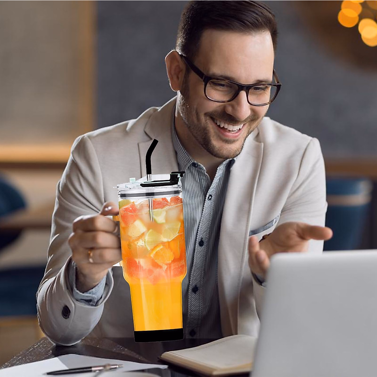 AiHeart Glass Tumbler with Lid and Straws,40oz Large Capacity Glass Cup with Handle,Drinking Glasses with Silicone Coaster,Glass Water Cup,Smoothie Cup,Beer Cup,Ice Coffee Cup,Fits In Cup Holder