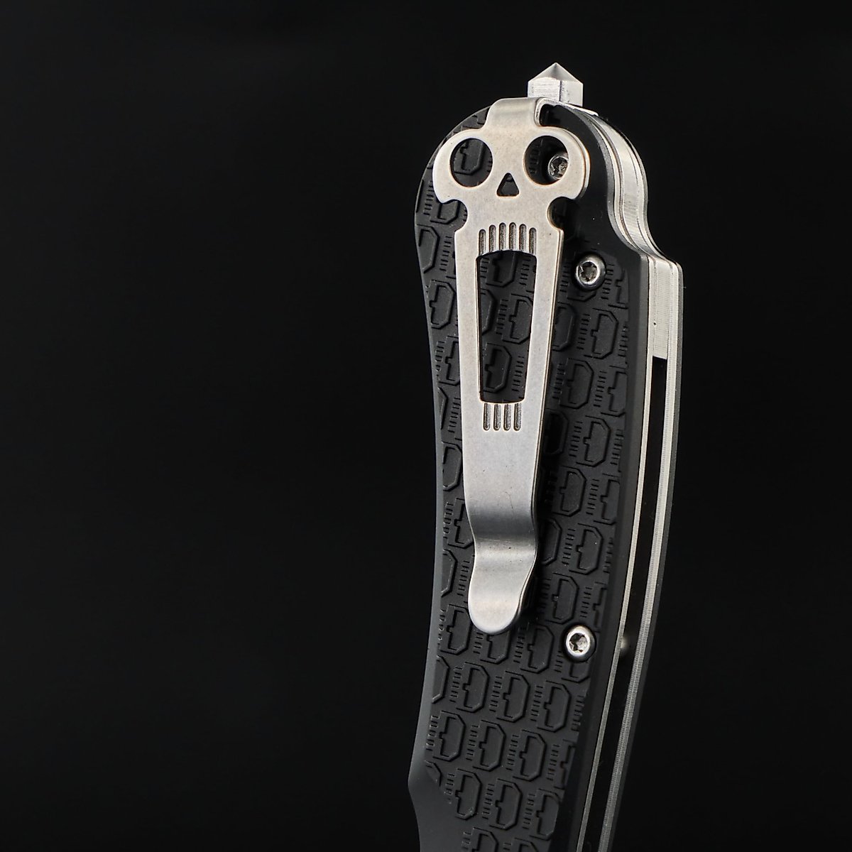 Generic Fielder Discover Line by Daggerr (Black handle and stonewashed blade)