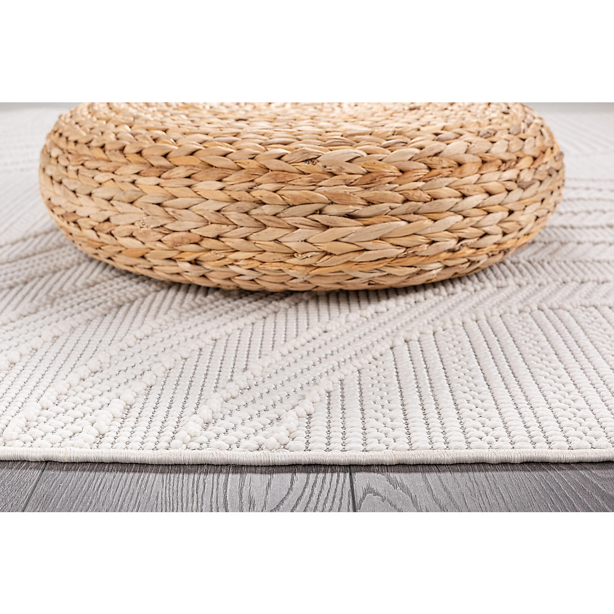 CAMILSON Micro Loop Rug 5x7 Modern Luxury Geometric Arch Area Rugs Soft High and Low Pile Stain Resistant Easy-Cleaning Non-Shedding for Living Room Office Indoor Carpet (5 x 7 / White)