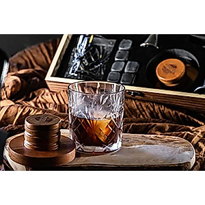 Cocktail Smoker Kit with Torch - Whiskey Smoker Kit with 4 Flavors Wood Chips, Old Fashioned Cocktail Kit Birthday Bourbon Barware Gifts for Men, Dad, Husband (No Butane) Old Barrel Bar Supplies