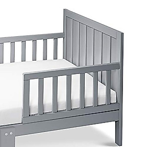 Carter's by DaVinci Benji Toddler Bed in Grey, Greenguard Gold Certified