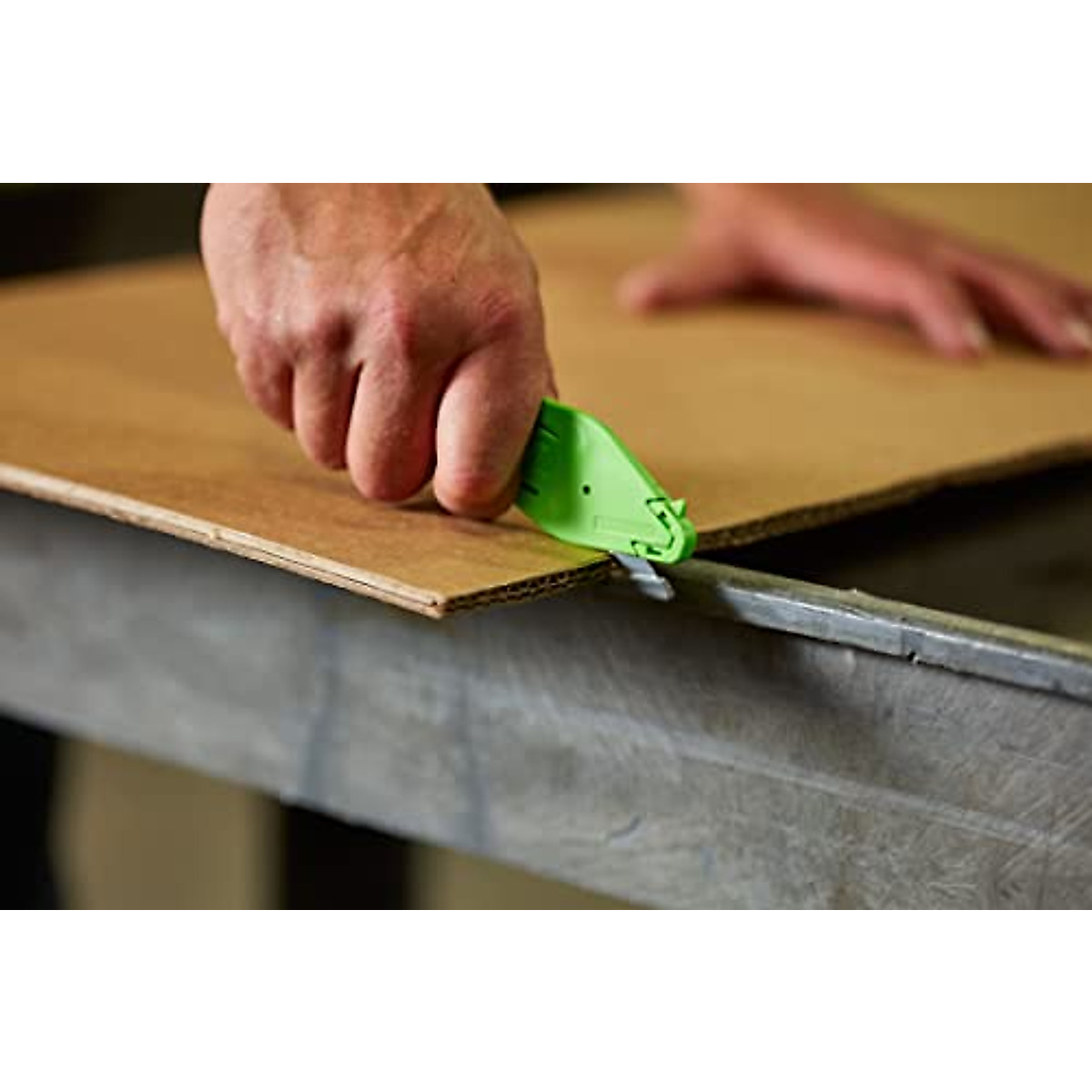 Riteknife CB100 Box Cutter, Concealed Blade Avoids Contact With Skin, Flowthrough Technology™ Minimizes Friction, Optimal Blade Angle Lowers Force Needed For Cutting, Ergonomic Ambidextrous Handle