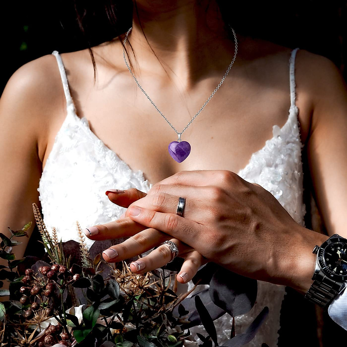 QINJIEJIE Amethyst Necklace Healing Crystals Necklace Heart Love Real Crystal Reiki Energy for Women Mothers Day Gift Christmas