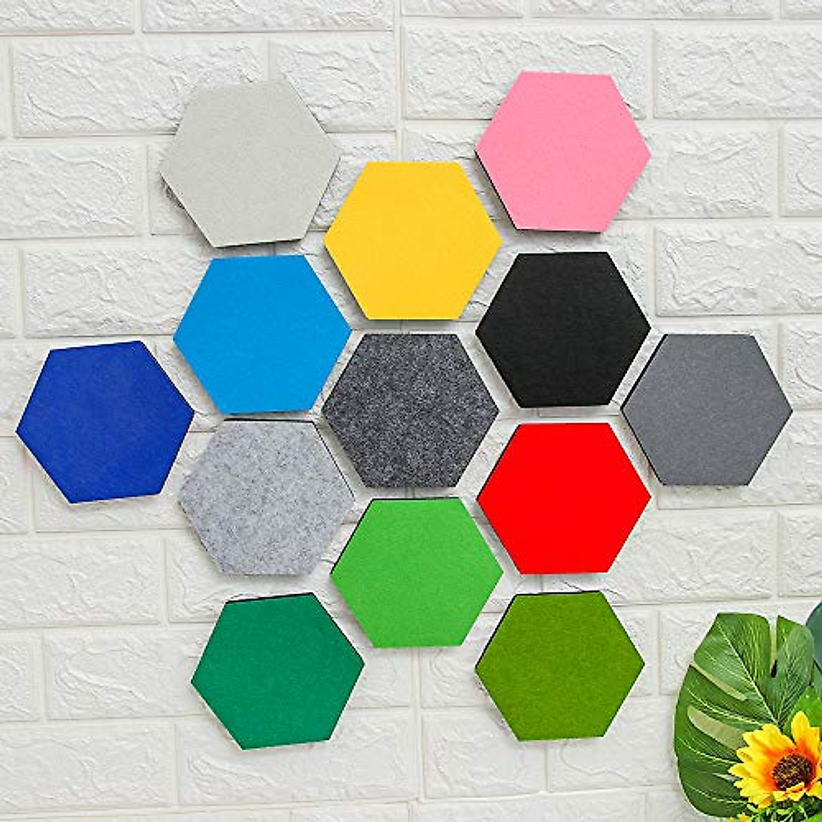 Briskaari Hexagon Felt Board Bulletin Board Memo Board Felt Wall Sticker Multifunction 3D Decorative Home Message Board for Kids Room Office (7.9"x 6.7"/20cmx17cm, Light Gray)
