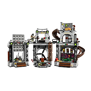 LEGO Ninja Turtles 79117 Turtle Lair Invasion Building Set