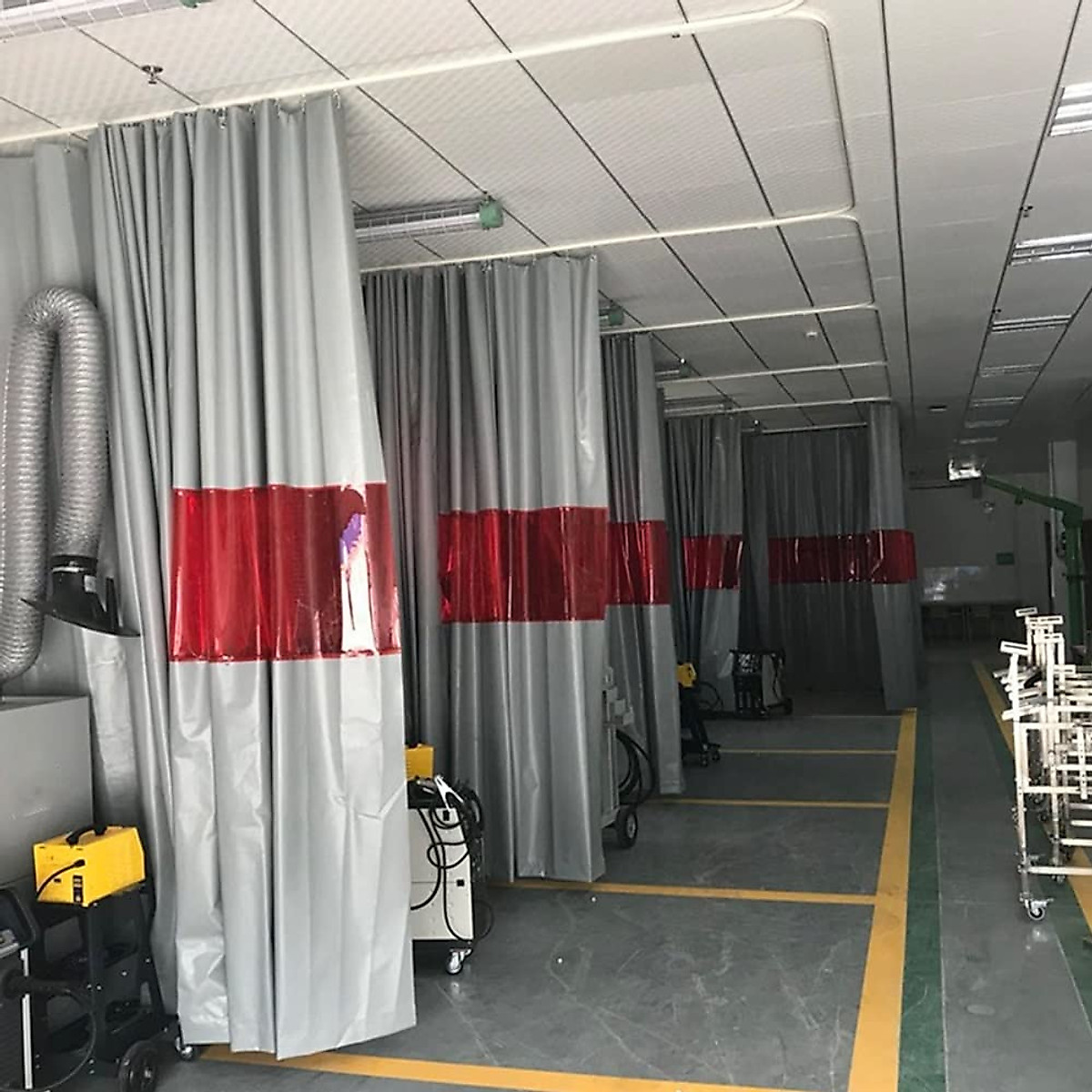 XXIOJUN-Shower Mat Industrial Welding Curtain, Welding Blanket Silicone Coated, Flame Retardant Fiberglass 650gsm Thick Welding Shield up to 1000°f, Weld Curtain for The Use by Welders, Cutters