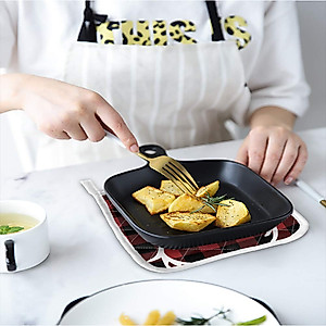 Set of Oven Mitt and Pot Holder Buffalo Check Plaid Red Kitchen Mittens Heat Resistance Non-Slip Surface for Kitchen BBQ Cooking Baking Grilling,Deer