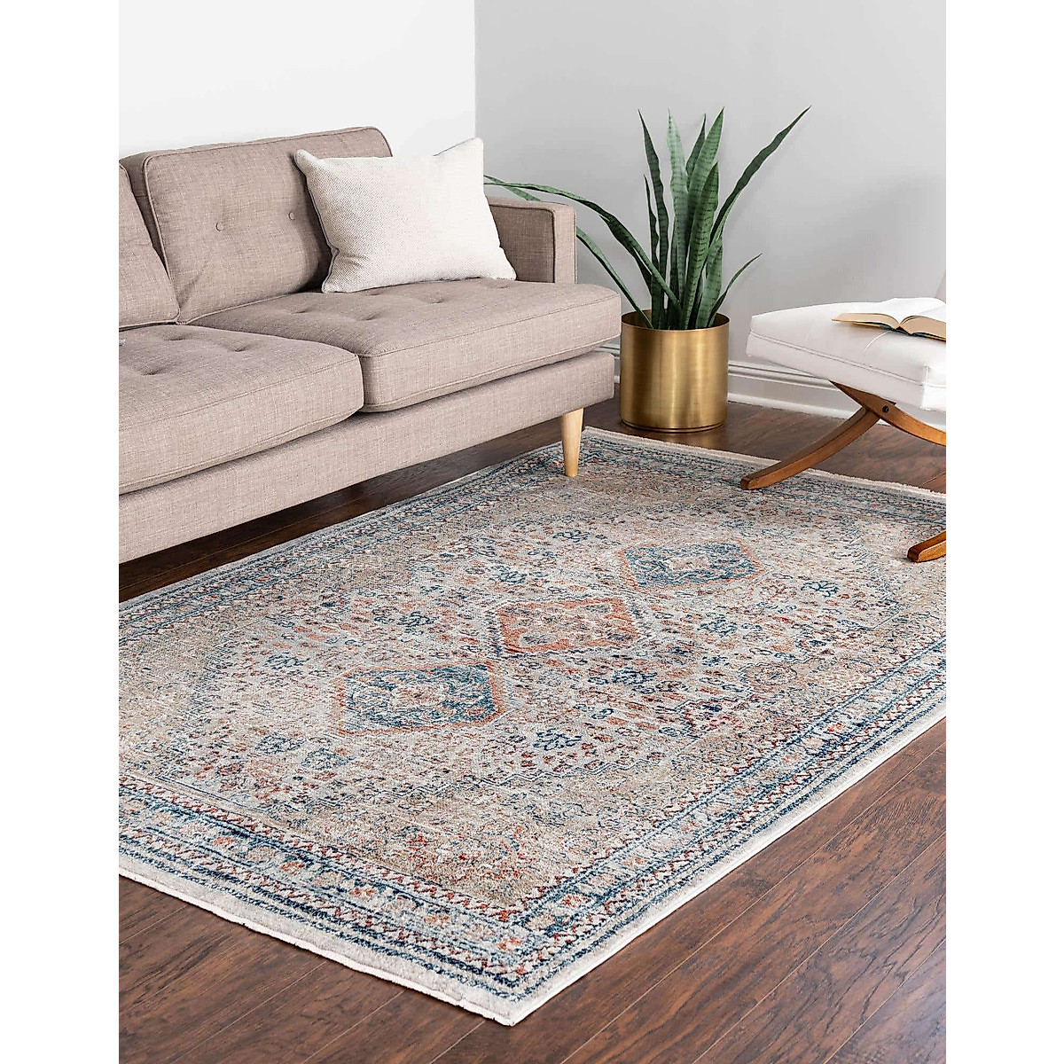 Rugs.com Newport Collection Rug – 4' x 6' Multi Medium Rug Perfect for Entryways, Kitchens, Breakfast Nooks, Accent Pieces
