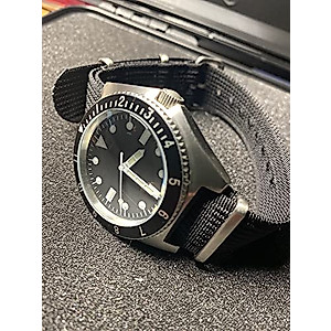 QM Men's Dive Watch US Special Forces UDT Military300M Outdoor Classical Vintage Super Light C3 Army SM8019 (SM8019ANOLOGO)