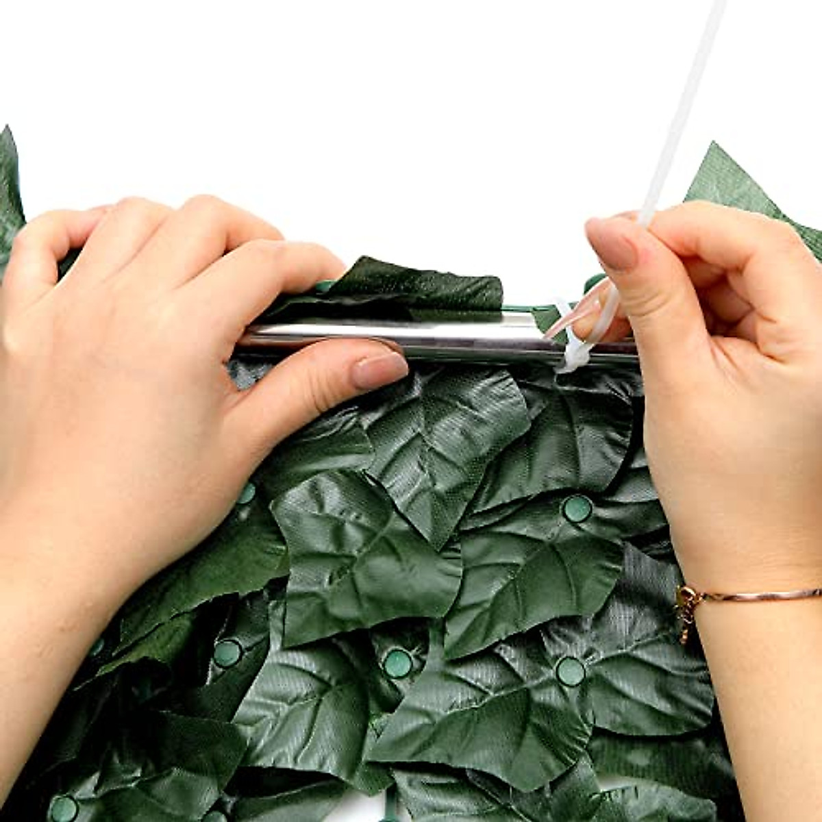 Artificial Ivy Privacy Fence,U'Artlines Heavy Duty Artificial Hedges Fence and Faux Ivy Vine Leaf Decoration Screen Garden Wall Fence for Outdoor Garden Decor (59x118Inch)