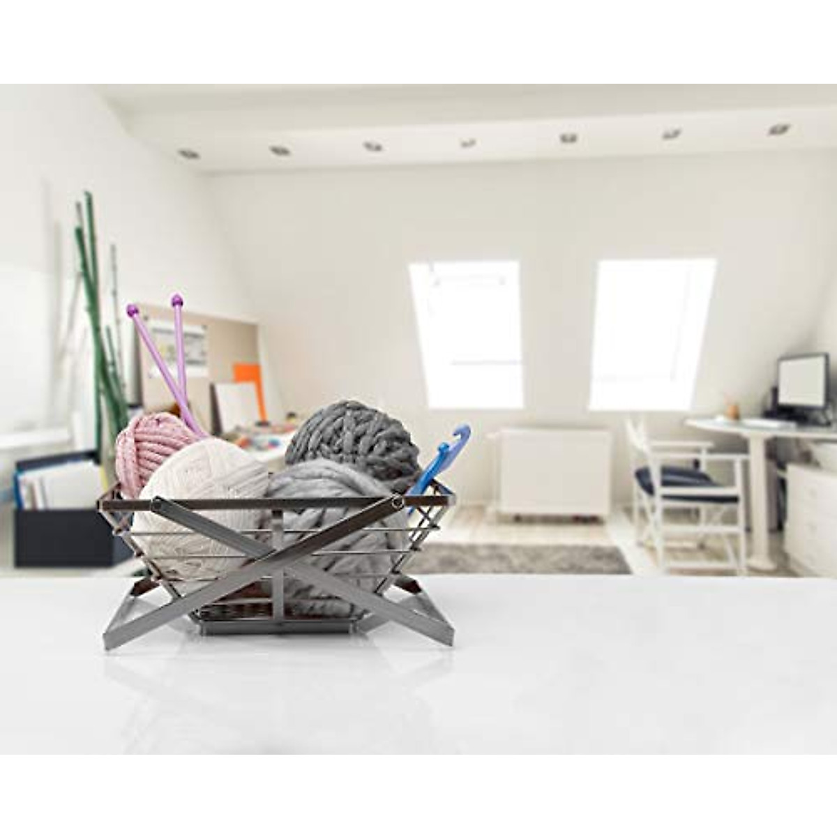 Gourmet Basics by Mikasa Rustic Basket with Banana Hook, One Size, Brass