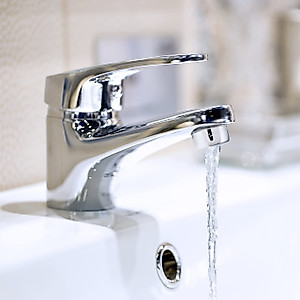 Niagara Conservation 1.5 GPM 0.9-in. Pressure-Compensating Standard Bubble-Spray Faucet Aerator in Chrome, 2-Pack FA012CPB1-WS-2 | CA Compliant Bathroom Sink Faucet and Kitchen Sink Aerator