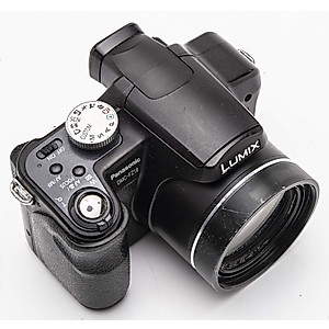 Panasonic Lumix DMC-FZ18K 8.1MP Digital Camera with 18x Wide Angle MEGA Optical Image Stabilized Zoom (Black)