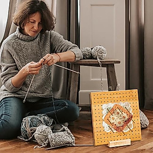 Crochet Blocking Board, Granny Square Blocking Board with 12 Stainless Steel Rod Pins, Gifts for Mothers & Grandmothers & Knitting and Crochet Lovers （Bamboo, 7.8"）