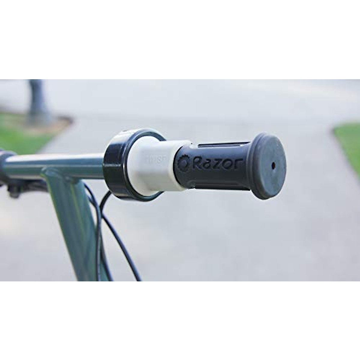 Razor 13113614 E300 Electric Scooter - Matte Gray