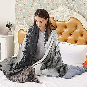 Wolf Fleece Blanket, Soft Flannel Fluffy Throw Blanket Warm All Seasons for Home Decor 50x60inch