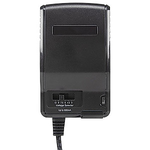 INSIGNIA 7-Tip AC Adapter Set (NS-AC501-C)