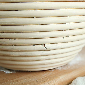 CANDeal Round 8 inch 22cm Banneton Proofing Basket Bread Proofing Rattan Bowl For 800g Dough with Free Liner