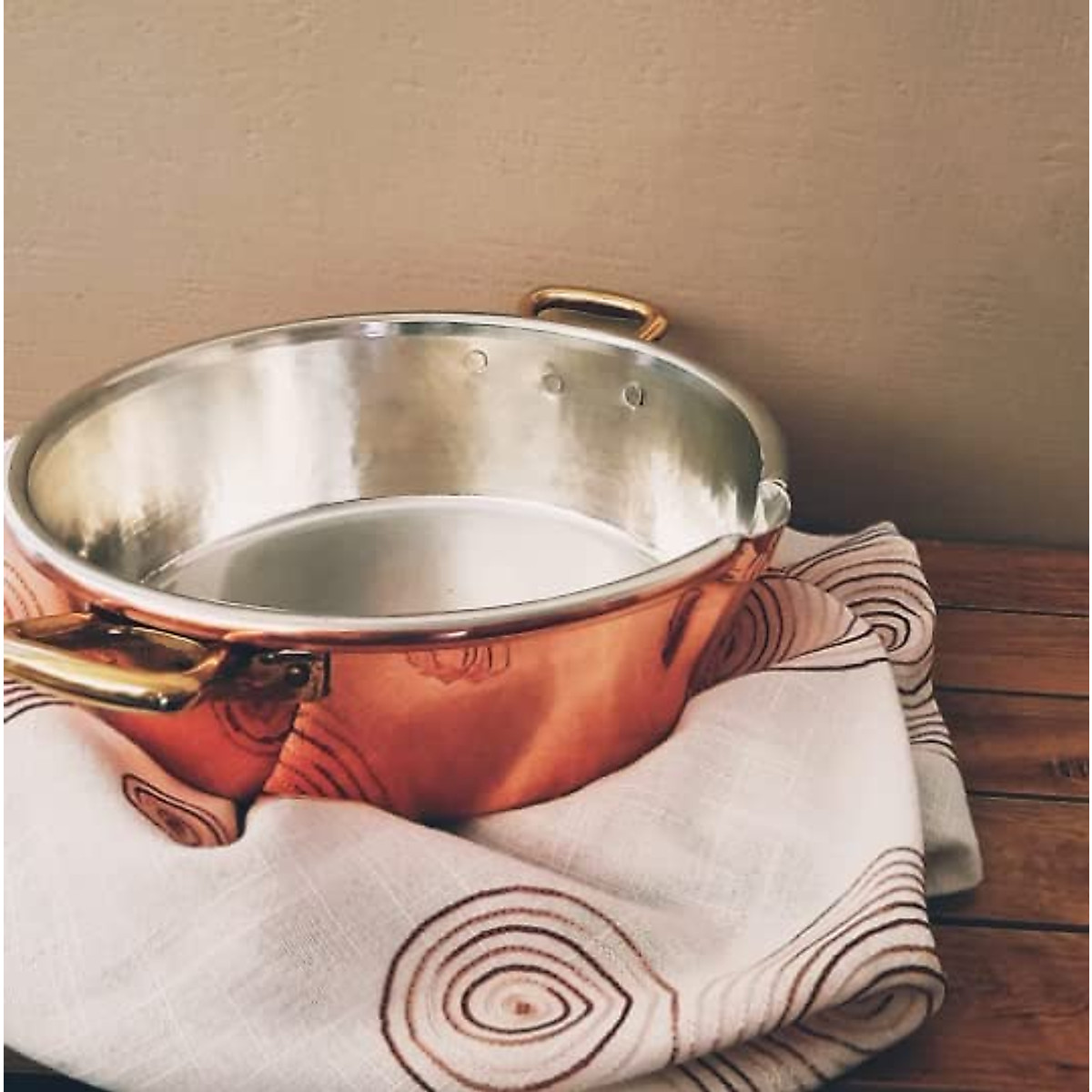 CREARTISTIC 100% Made in Italy Copper pot – Italian Risotto Copper Chef Pot - 12,6x3,7 inch, 5.8 Qt – 2 Brass Handles - Hand Hammered - Practical spout - Rice cooker – Italian Cookware - Pure Copper