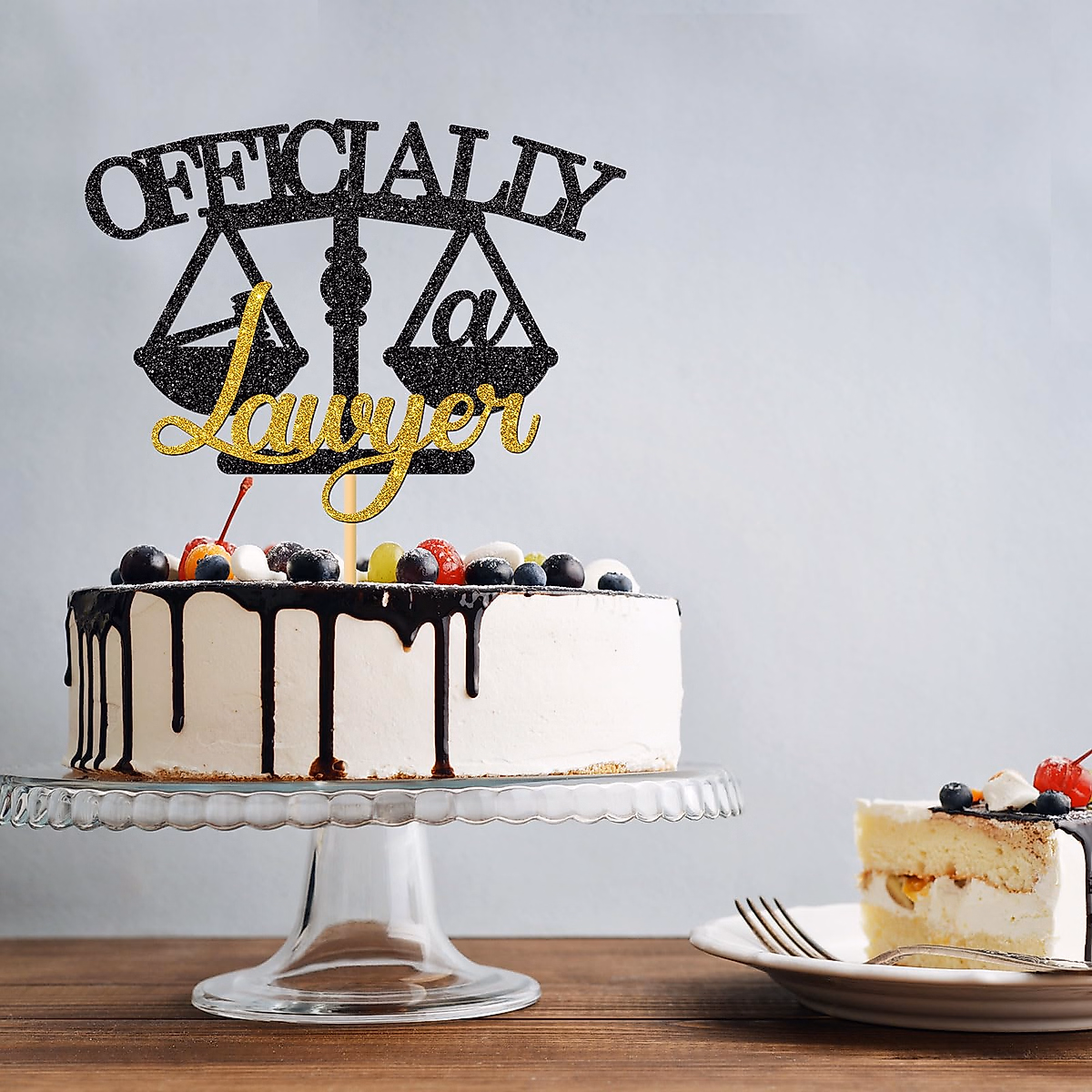 INNORU Officially a Lawyer Cake Topper Congrats Lawyer Cake Decor Law School Grad Case Closed 2024 Law School Graduation Party Supplies Glitter