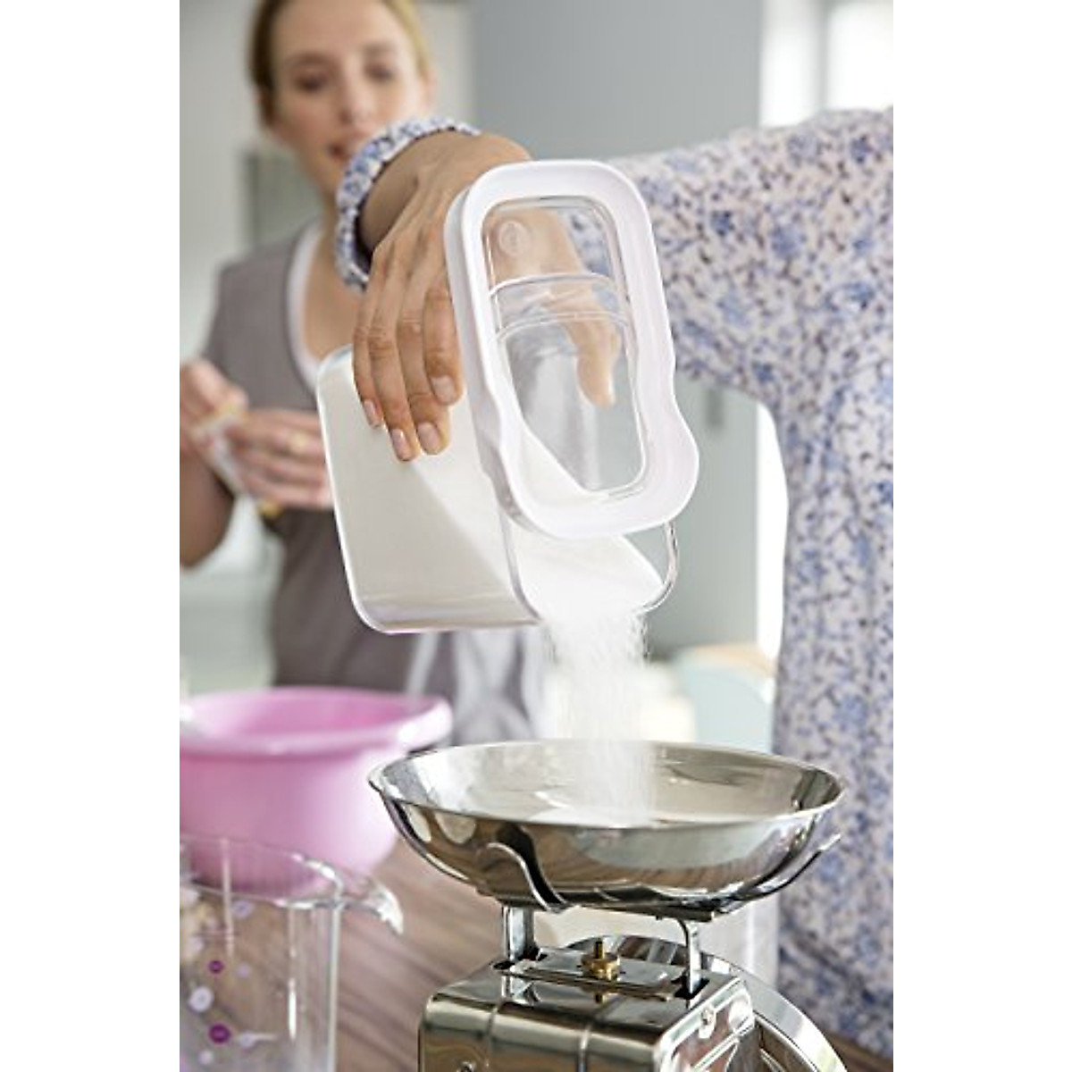 Emsa "Optima" 6.1 oz Rectangular Dry Food Storage-Box, Transparent