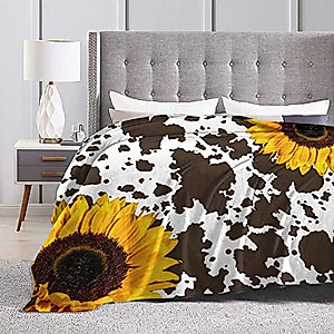 GYUIYTI Cow and Sunflower Throw Blanket - 60x50 Inch Super Soft Cozy Plush Blanket Comfort Blanket Flannel Fleece Blanket for Bed Sofa Living Room Outdoor