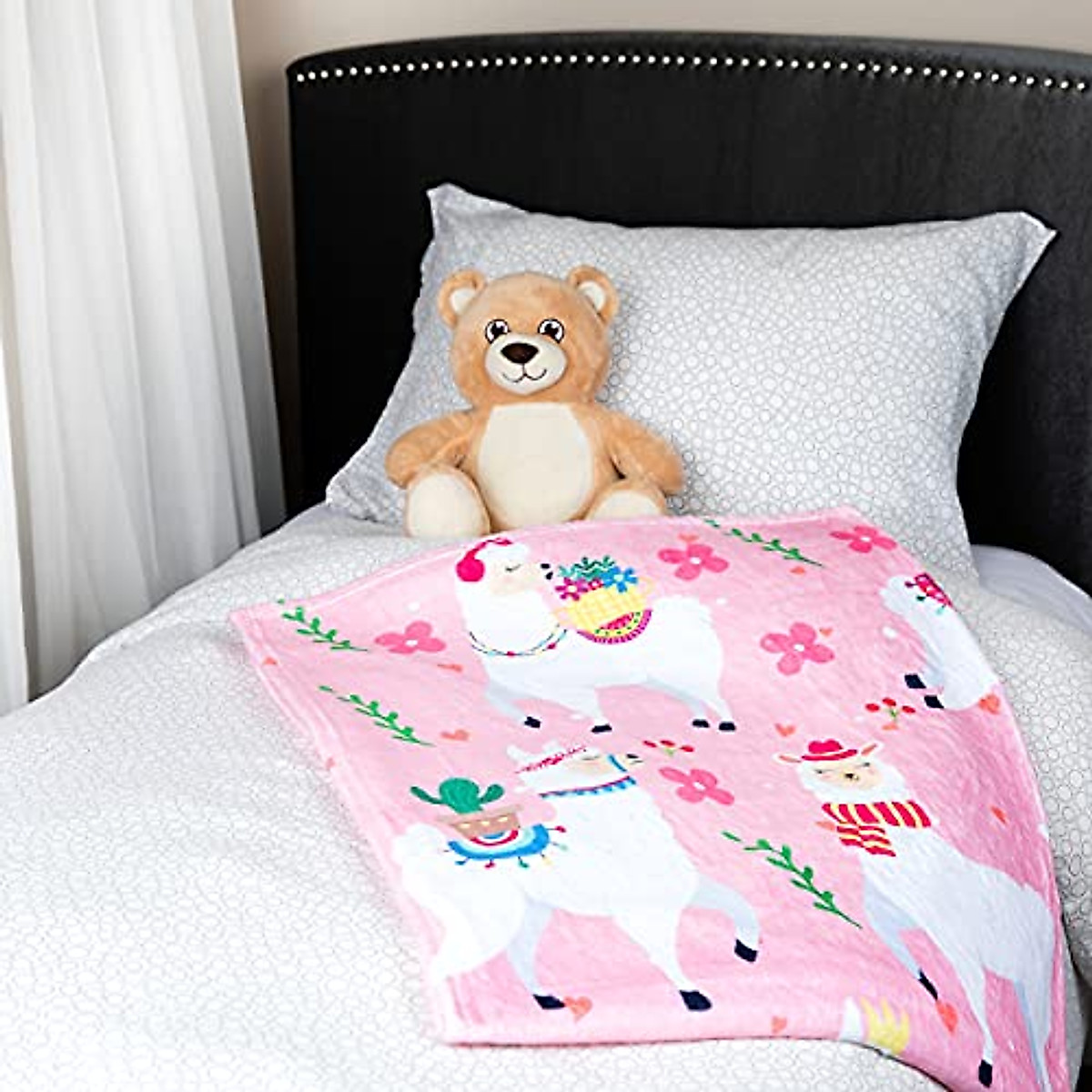 Llama Throw Blanket, Adorable Super-Soft Extra-Large Llama Blanket for Girls, Women, Teens, Kids, Baby, and Children, Cute Fleece Llama Blanket (50in x 60in) Warm and Cozy Throw for Bed Crib or Couch