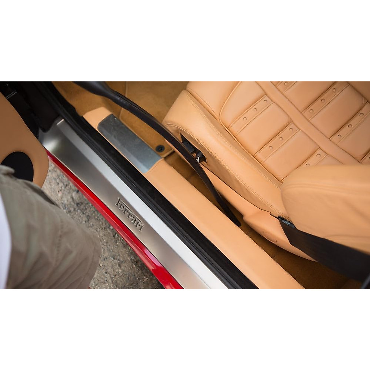 METROVAC Compact Vacuum - Model VNB-83BA, 4.0 Peak HP, All-Steel Construction, 6 Ft Hose, Portable Handheld Design, Blower Function