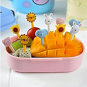 10pcs Lovely Animal Shaped Food Fruit Fork Picks for Kids, Dessert Forks Mini Cartoon Toothpick for Cake Dessert Pastry Party Supply