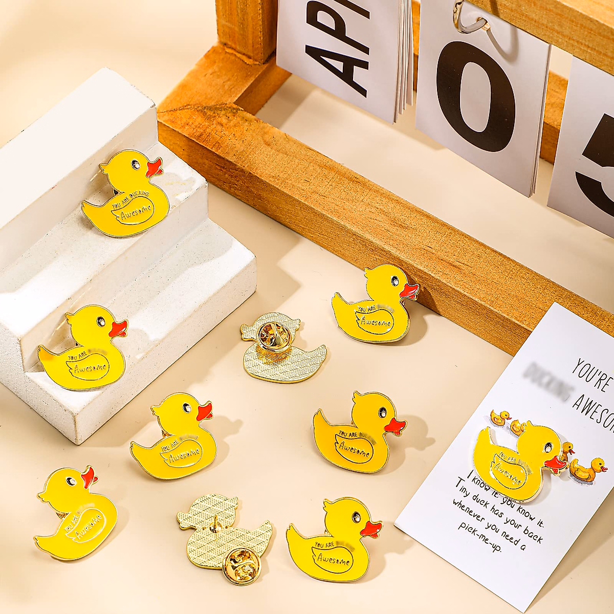Fuutreo 100 Set Yellow Duck Brooches with You're Awesome Funny Pun Cheer up Card Duck Lapel Pins for Backpack Employee Appreciation Gift for Women Student Camp Gifts Coworker (Yellow)