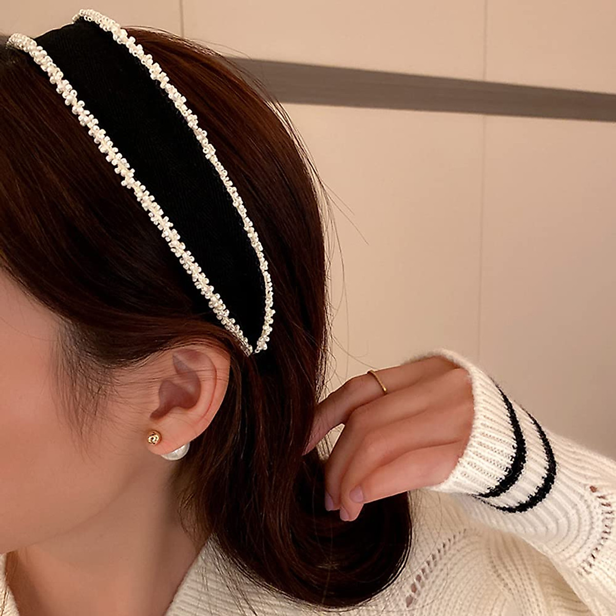 Wiwpar Wide Beaded Headband Simple Beads Headpiece Beaded Hair Hoop Elastic Hair Band Black for Women and Girls