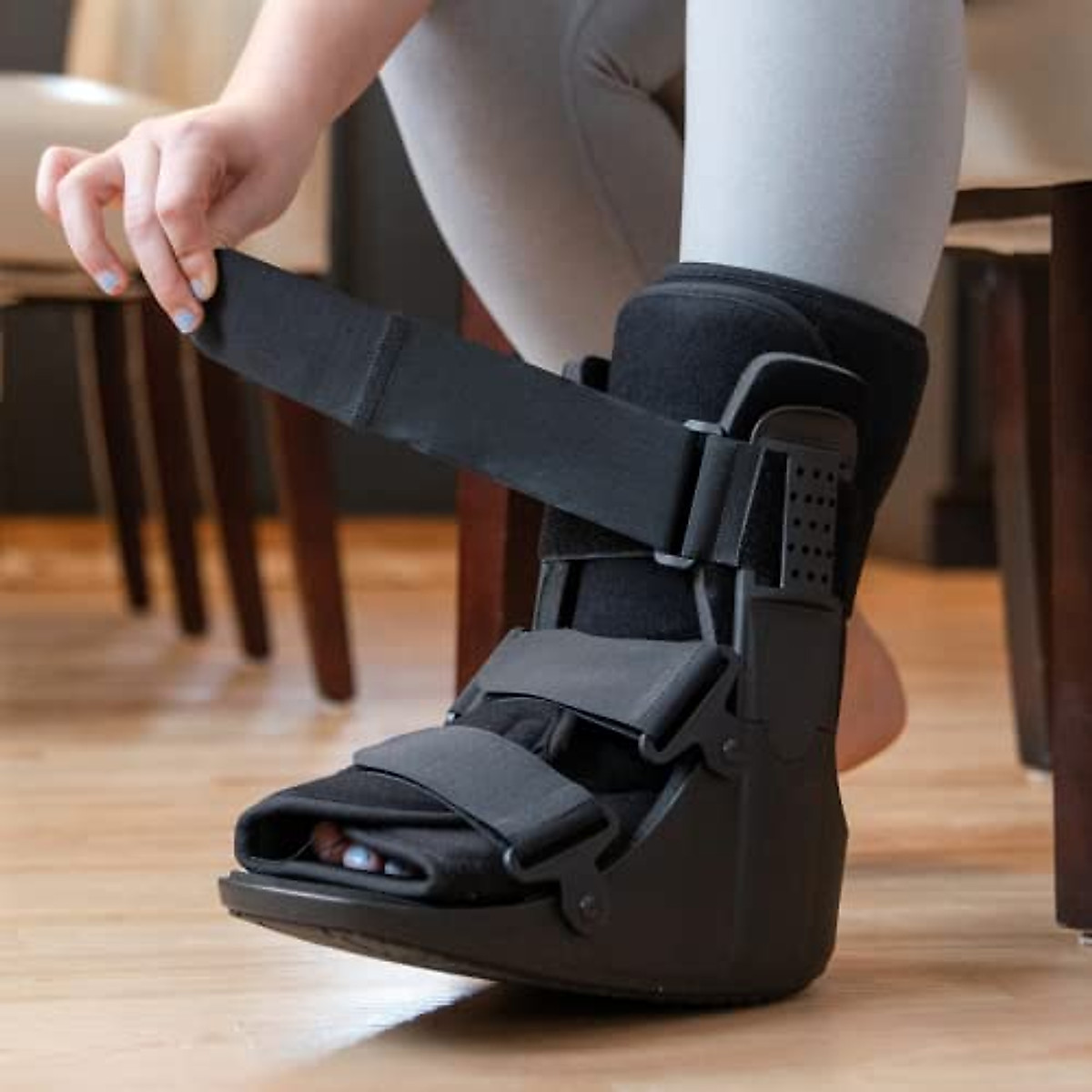 BraceAbility Short Walking Boot - Orthopedic Medical Walker Cast for Broken Toe Injuries, Sprained Ankles, Metatarsal Stress, Post-Op Support Left or Right Foot Fracture Shoe Fits Men and Women (L)