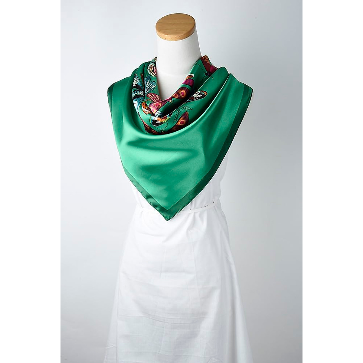 corciova 35 Silk Feeling Square Scarf Butterfly Dark Green Curly Headband Tie Sleeping at Night Fashion Bandana Headscarf