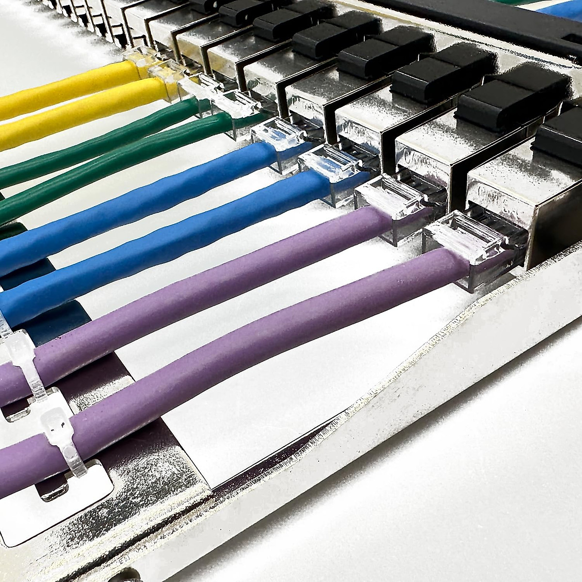 ETS 24-Port CAT6A FTP Shielded 1U Patch Panel 19-Inch Loaded w/Tool ...