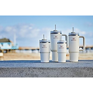 Stanley Quencher H2.0 FlowState Stainless Steel Vacuum Insulated Tumbler with Lid and Straw for Water, Iced Tea or Coffee, Smoothie and More, Cream , 40 oz