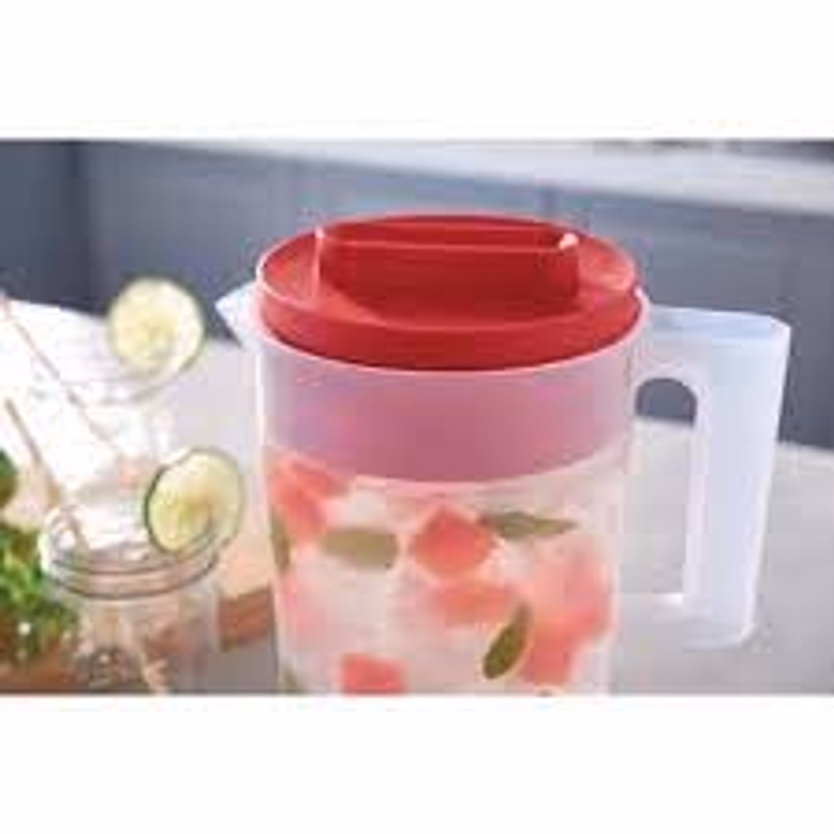 Rubbermaid Clear Pitcher BPA free Red Cover, 1 Gallon - Pack of 2