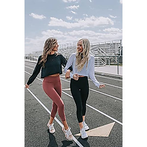 we fleece Women’s Soft Capri Leggings for Women-High Waisted Tummy Control Non See Through Workout Running Black Leggings Yoga Pants (White, Small-Medium)