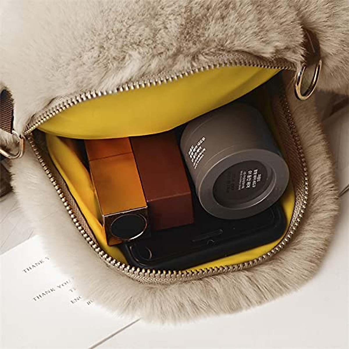 Plush Rabbit Shaped Crossbody Faux Fur Bunny Hare Shoulder Bag Knapsack Girls Travel Satchel