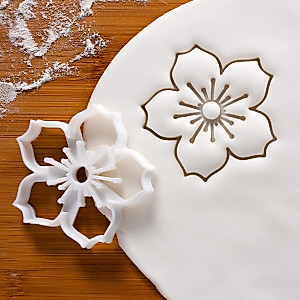 Sakura cookie cutter, 1 piece - Bakerlogy