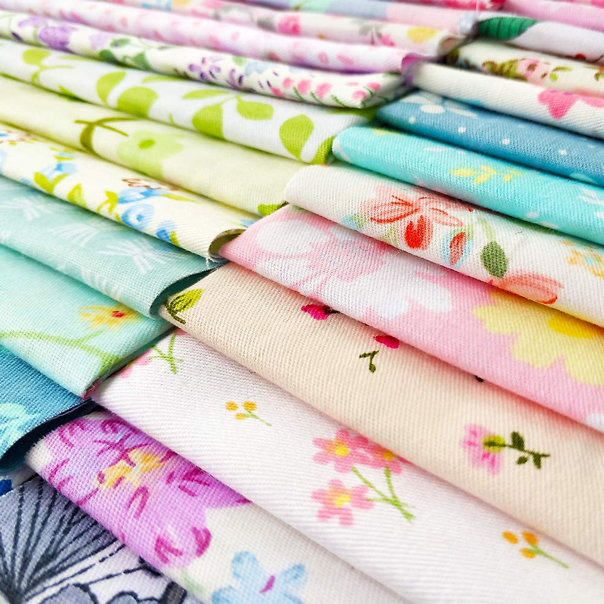 flic-flac 25pcs 12 x 12 inches (30cmx30cm) Cotton Fabric Squares Quilting Sewing Floral Precut Fabric Square Sheets for Craft Patchwork