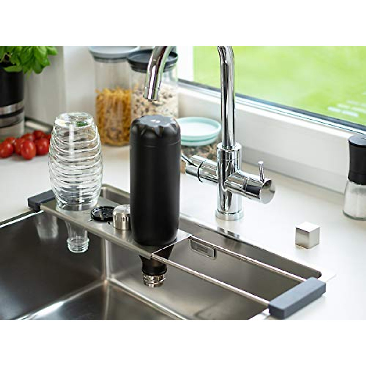 Sanni Shoo Drip.it | Multifunctional Space Saving Stainless Steel Kitchen Sink Caddy | Bottle Holder | Compatible with Sodastream Bottles for Aqua Fizz, Penguin and Other Bottles | Drainer & Organizer