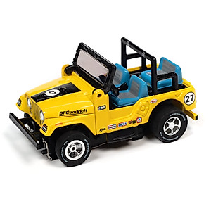 Auto World Xtraction Rally 1979 Jeep CJ-7 (Yellow) HO Scale Slot Car